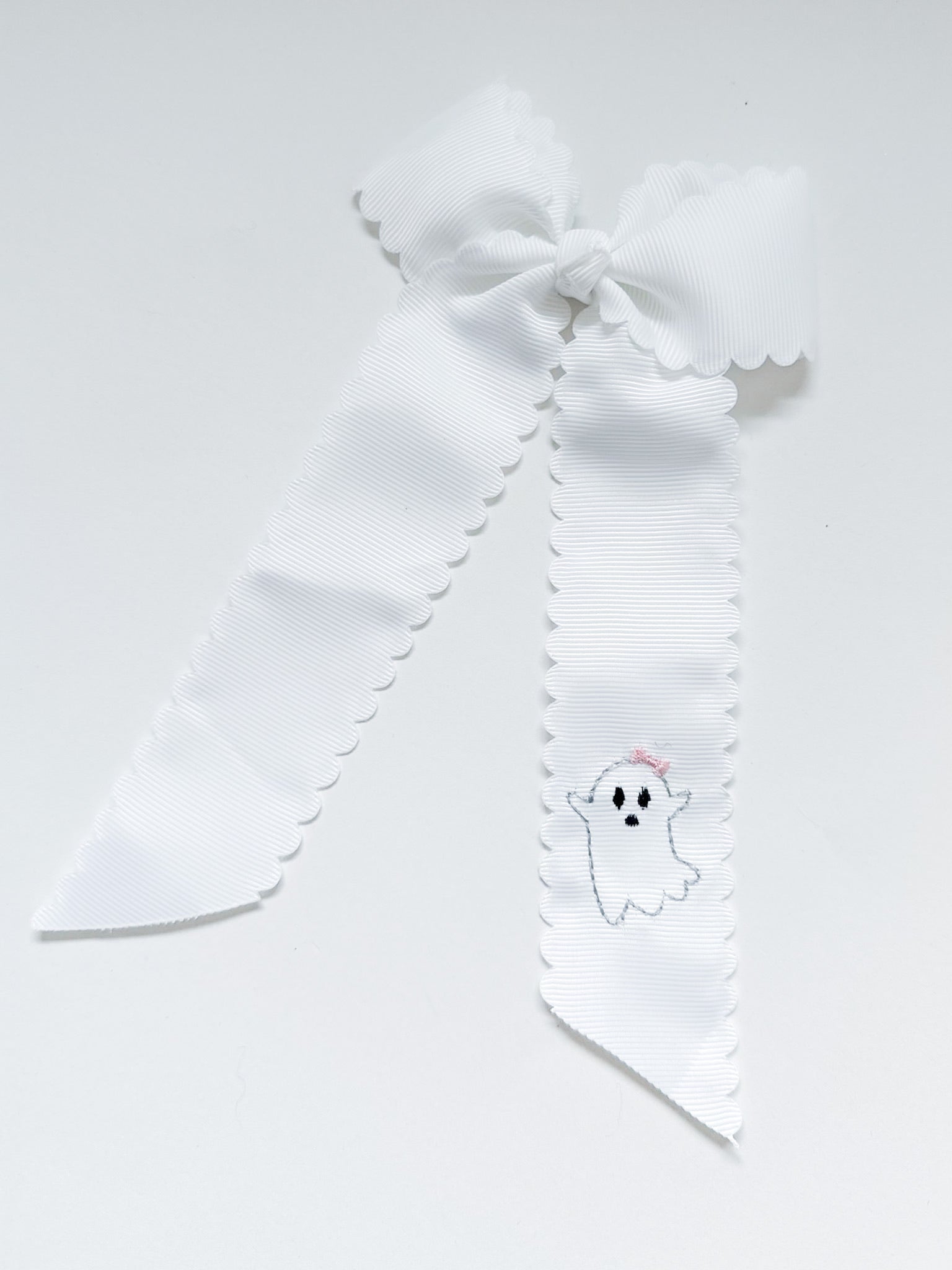 Embroidered Ghost Hair Bow – Stitch-Able